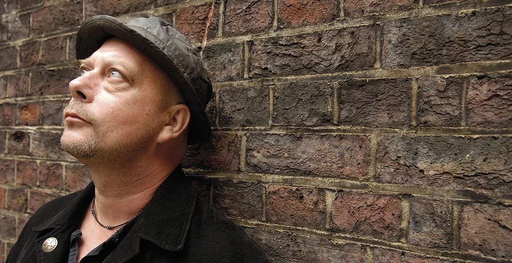 Kevin Brooks zum 60. Geburtstag - Internationale Jugendbibliothek